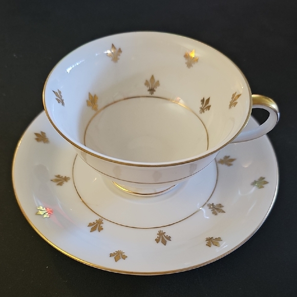 Eschenbach | Dining | Vintage Eschenbach Bavaria Germany Elegant Gold ...